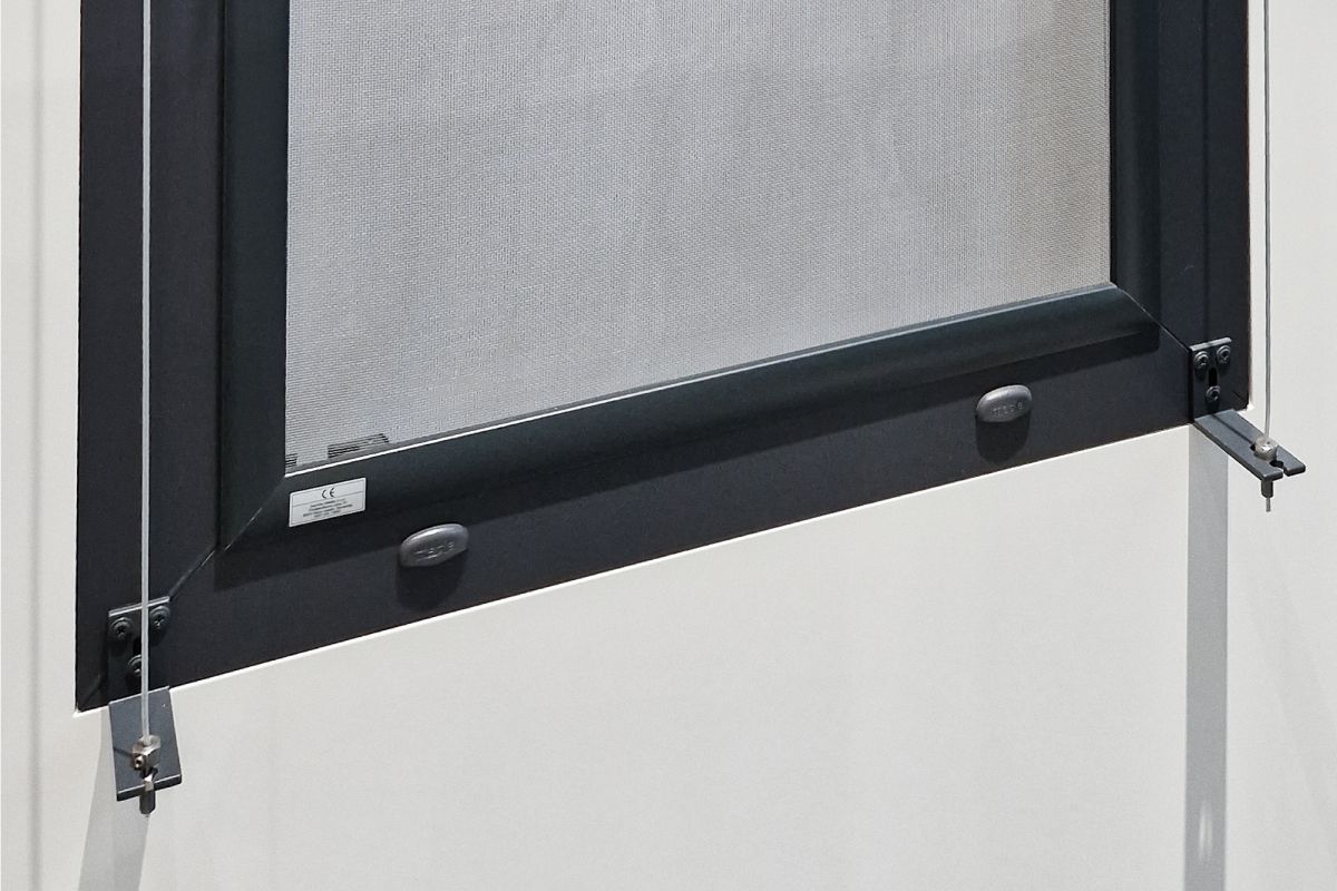 Fixed insect screen - Roletarstvo Medle