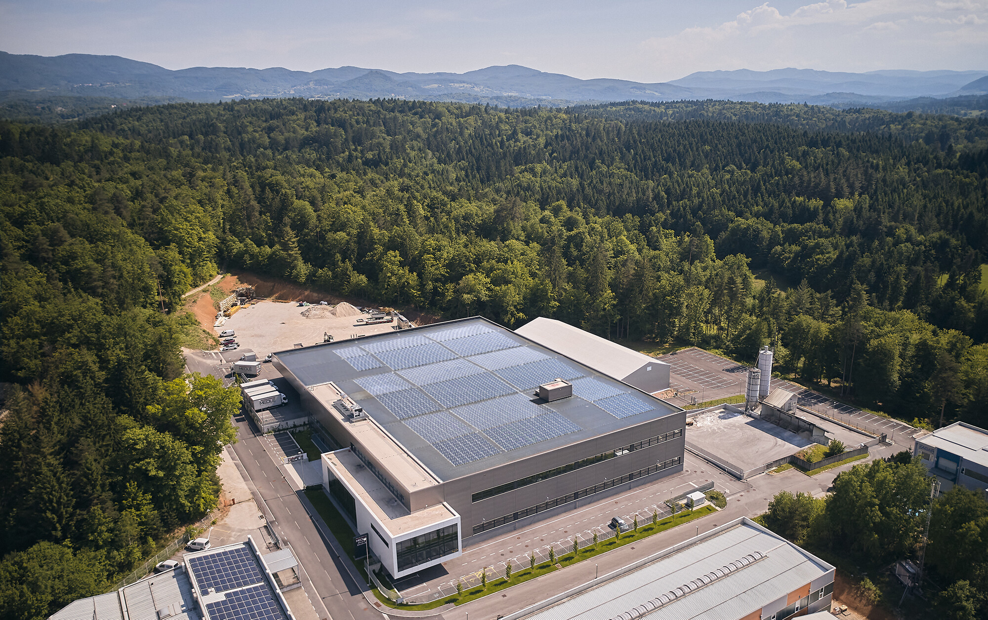 Front page - Roletarstvo Medle